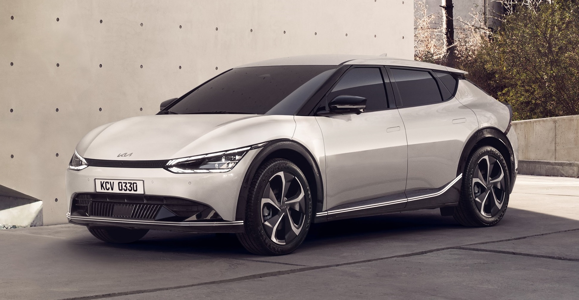 Debut of ‘Opposites United’ Design Philosophy Showcased In New EV6 ...