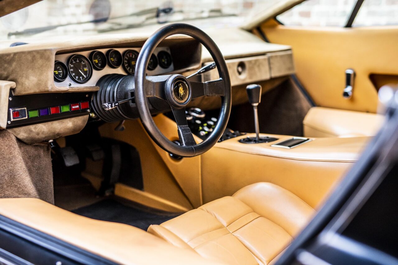 17 Years of the Lamborghini Countach - Maynards Garage