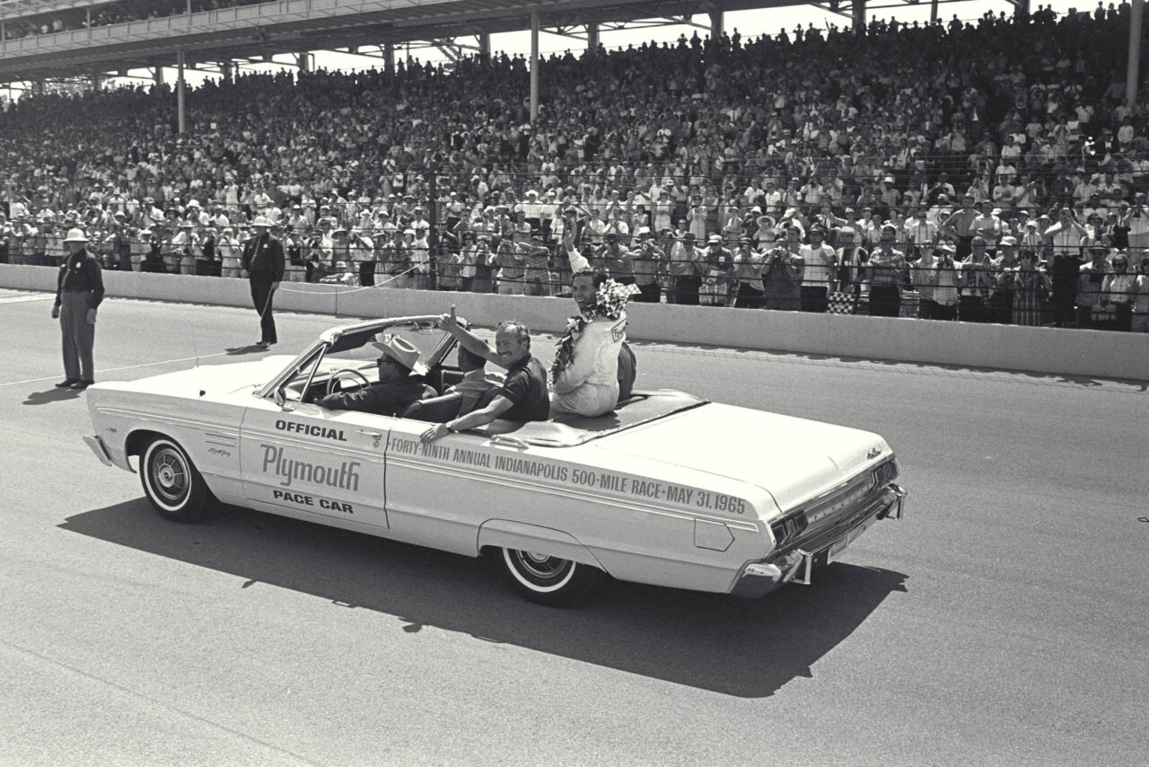 1965 Plymouth Indianapolis 500 Pace Car - Maynards Garage