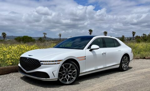 Genesis G90 3.5T E-Supercharged Review - Maynards Garage